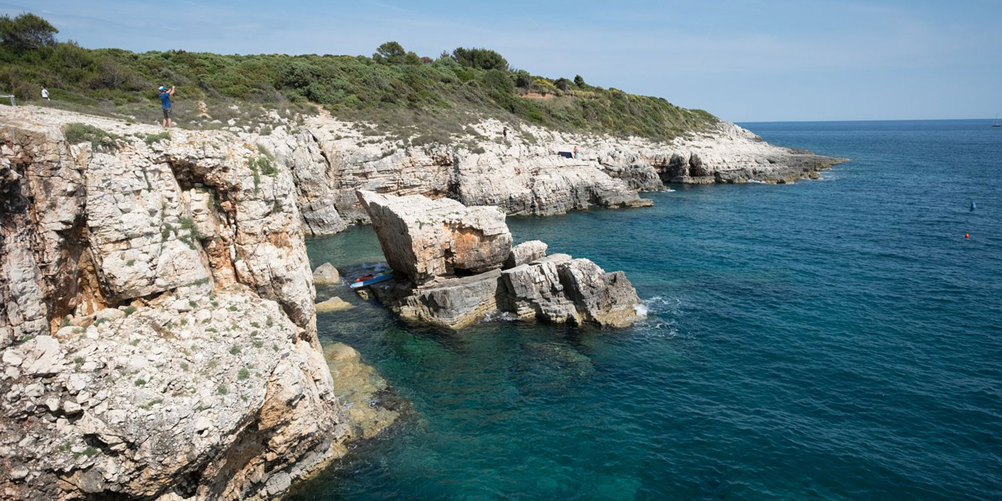 Plage de Mala Kolumbarica Premantura accommodation et appartements à ...